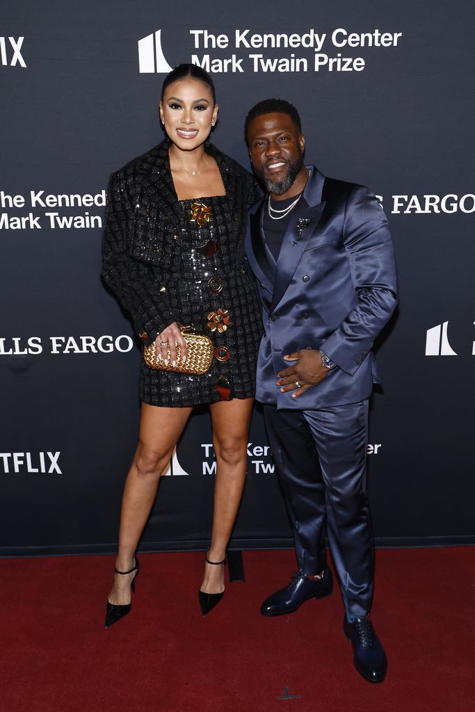 Kevin Hart Freundin Kinder Mit "The Rock" Bussi: Kevin Hart Feiert
