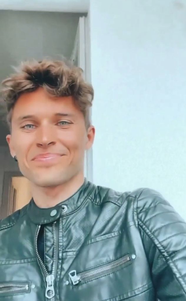 Victor Seitz's Instagram, Twitter & Facebook on IDCrawl