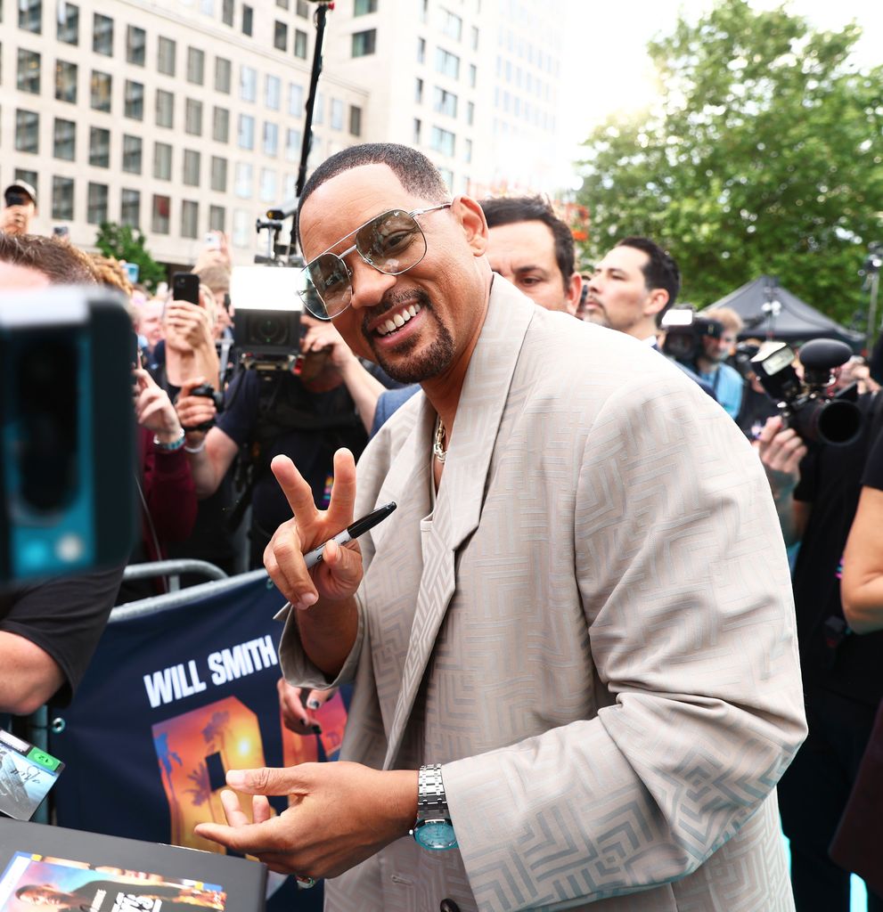 Will Smith Ne Vieillit Pas Ryan Reynolds Regrette S'être Fait Tatouer