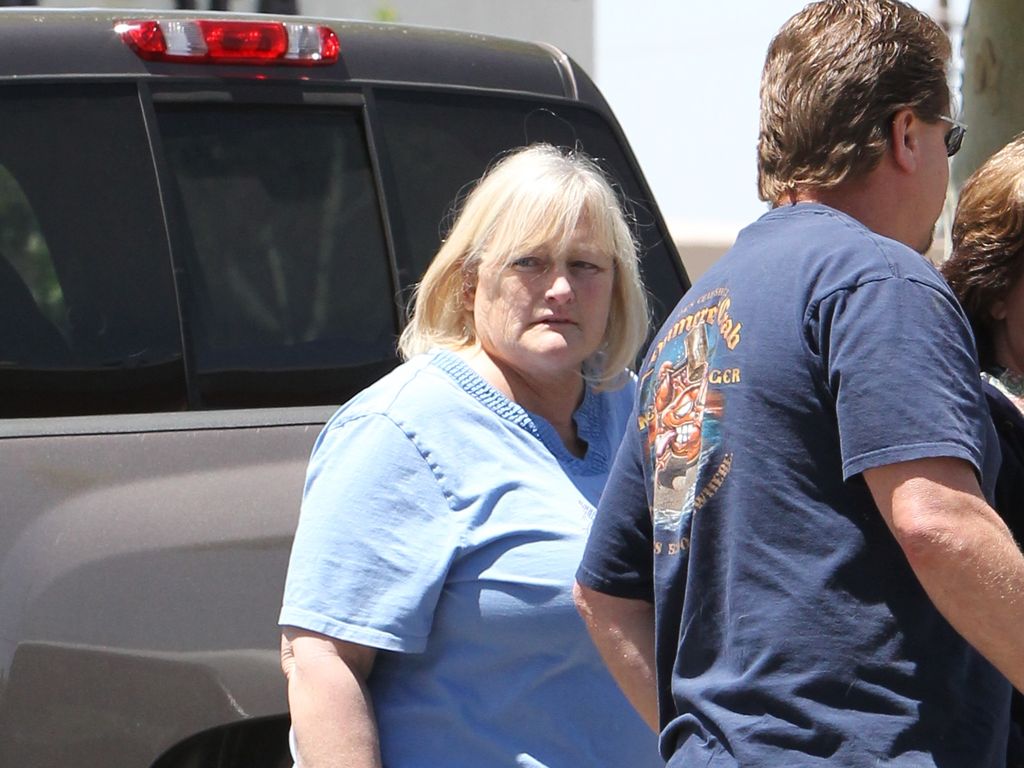 Mama Debbie hat Brustkrebs! Und Paris Jackson weiß es nicht ...