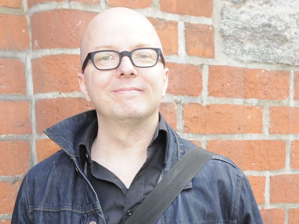 Oliver Rohrbeck: Seine Stimme kennt wirklich jeder | Promiflash.de
