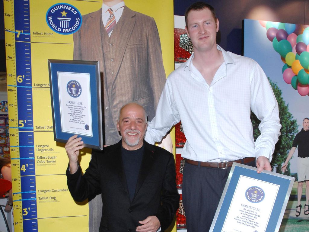 Größter Mann Englands: GoT-Star Neil Fingleton (36) ist tot | Promiflash.de