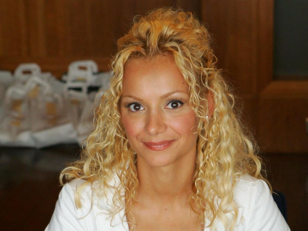 Momo-Schauspielerin Radost geht in den Dschungel! | Promiflash.de