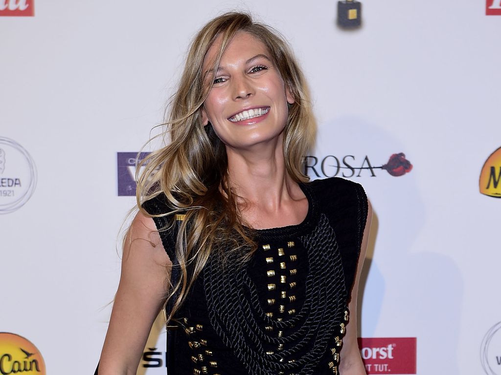 Schweinis Ex Sarah Brandner: So verliebt ist sie heute! | Promiflash.de