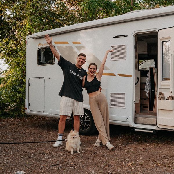 Mone Mahoni | Promiflash