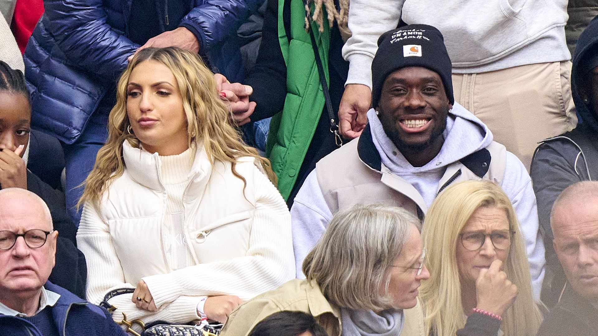 Fußballstar Alphonso Davies verlobt sich mit seiner Shayenne