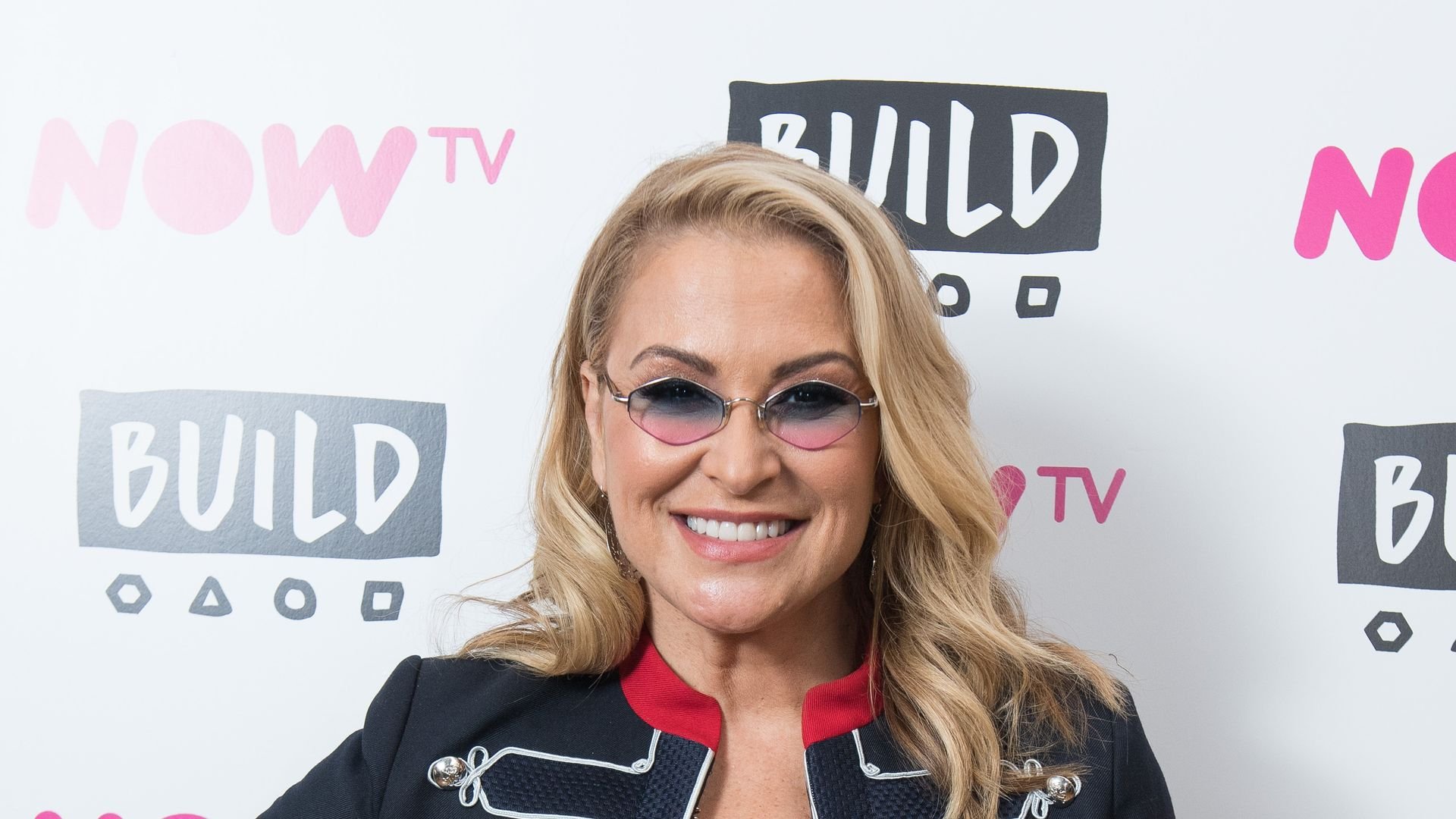 Darum trägt Sängerin Anastacia ständig ihre ikonische Brille