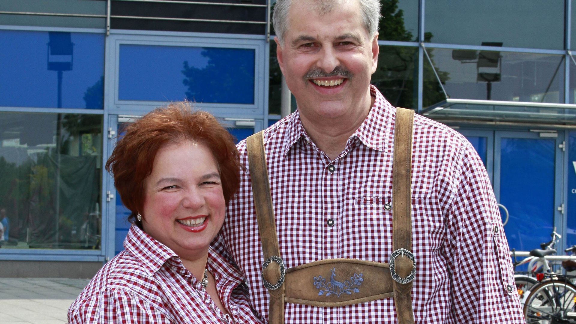 10. Hochzeitstag: Anja & TV-Bauer Bruno im Liebesglück!