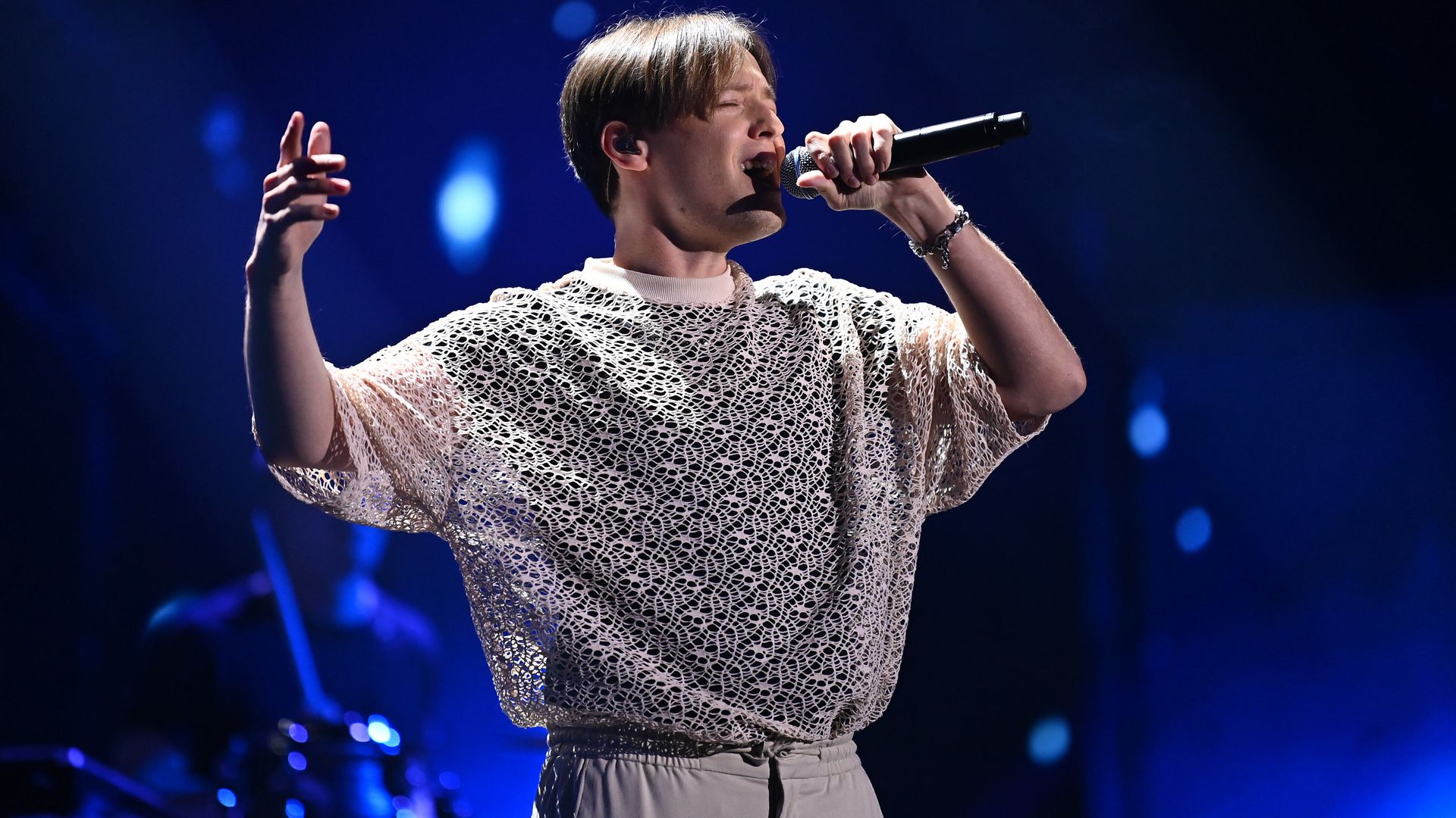 Statt ESC: Ben Dolic performt für Slowenien beim #FreeESC