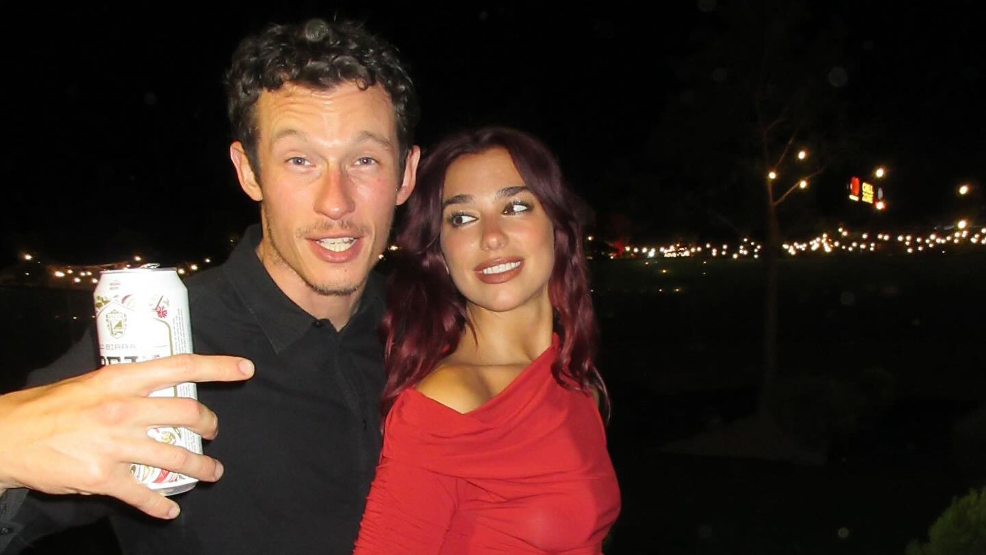 Callum Turner: Das ist der Mann, der Dua Lipas Herz eroberte