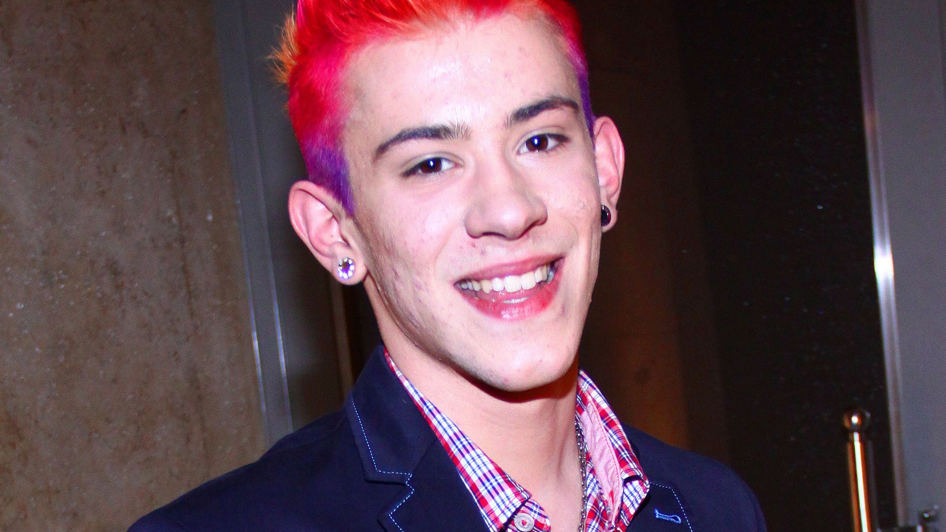 Daniele Negroni: Exklusiv-Konzert mit DSDS Top 5 | Promiflash.de