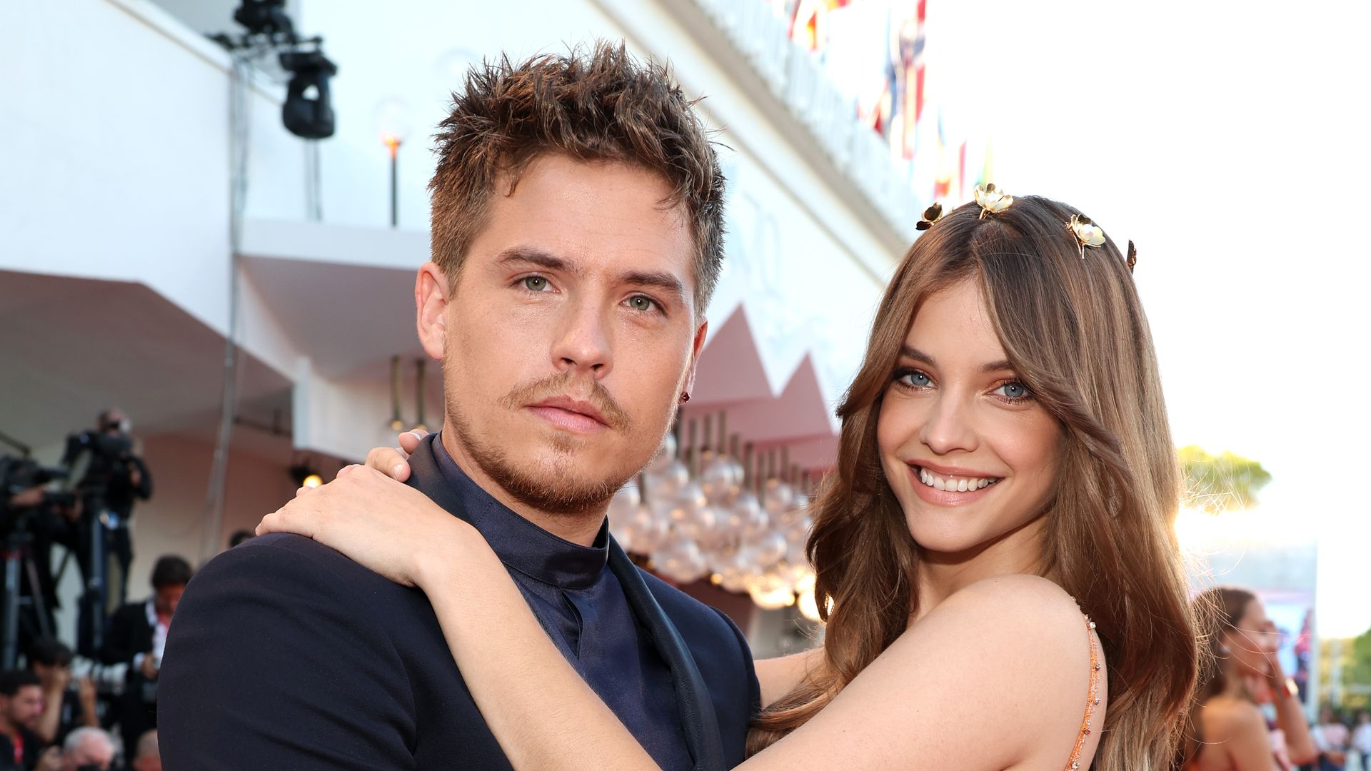 In Ungarn: Dylan Sprouse und Barbara Palvin haben geheiratet