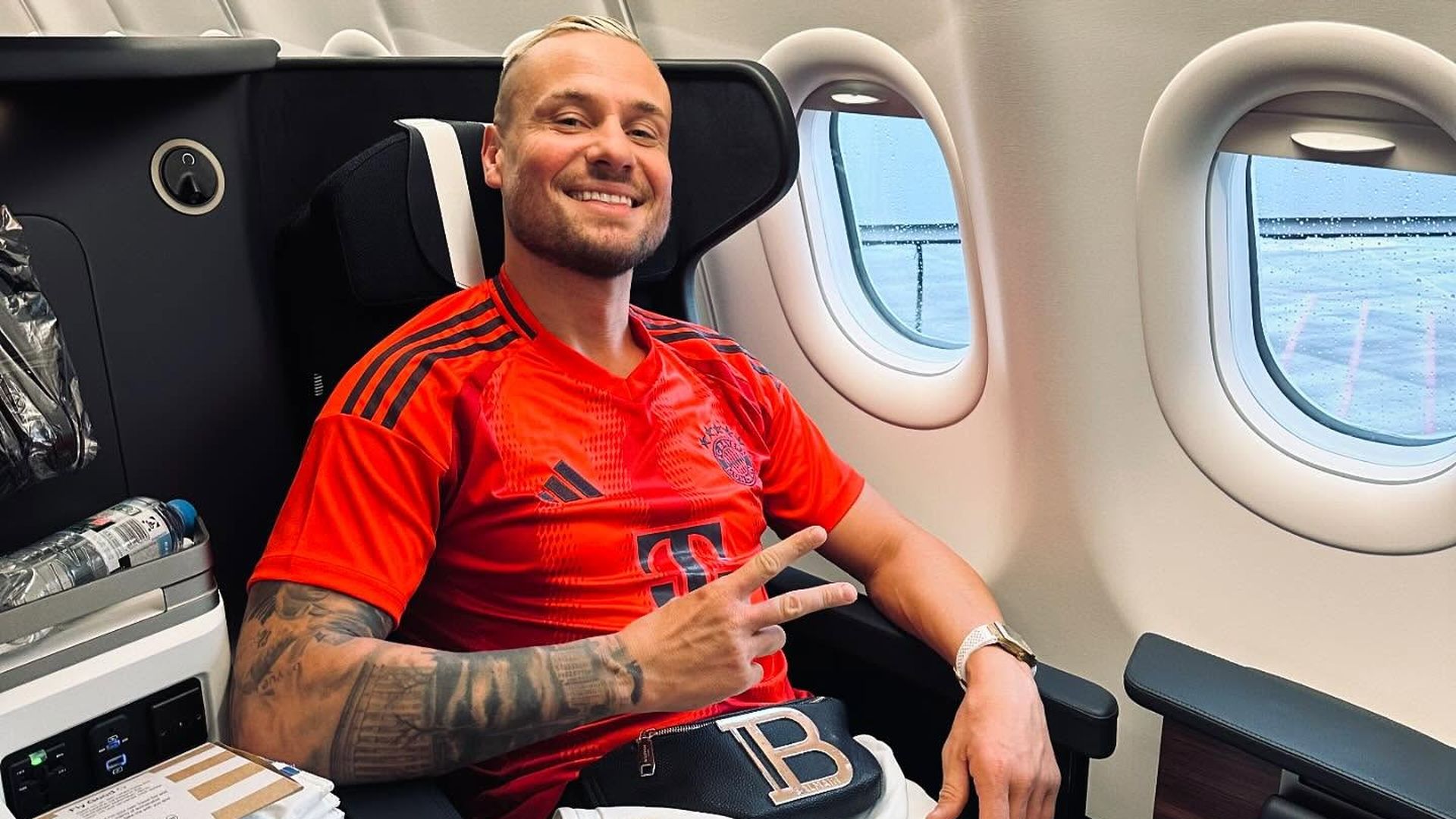 Überglücklich: Eric Sindermann hat jetzt einen neuen Hund