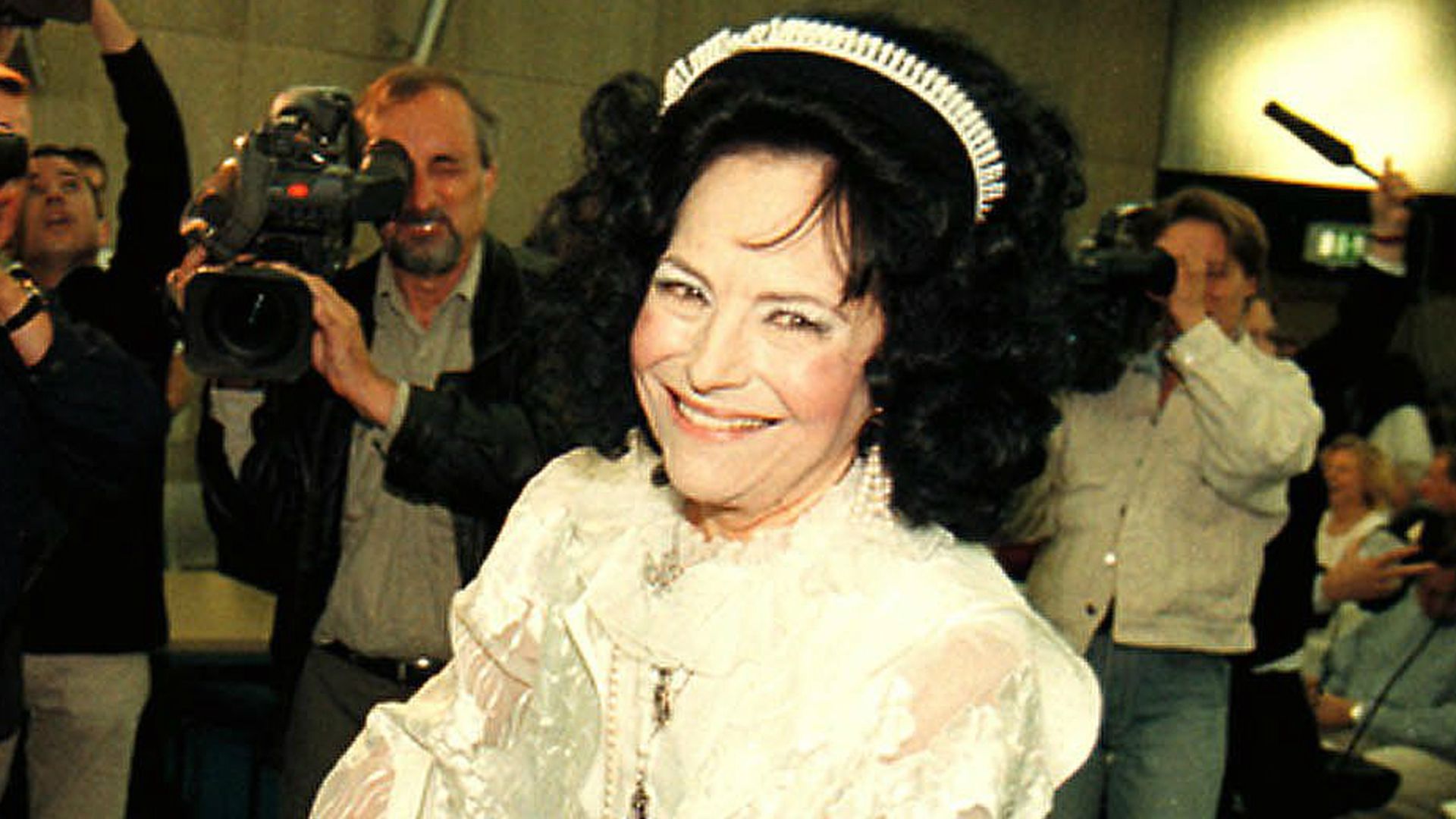 Fiat Lux-Sektengründerin Uriella ist mit 90 Jahren gestorben ...