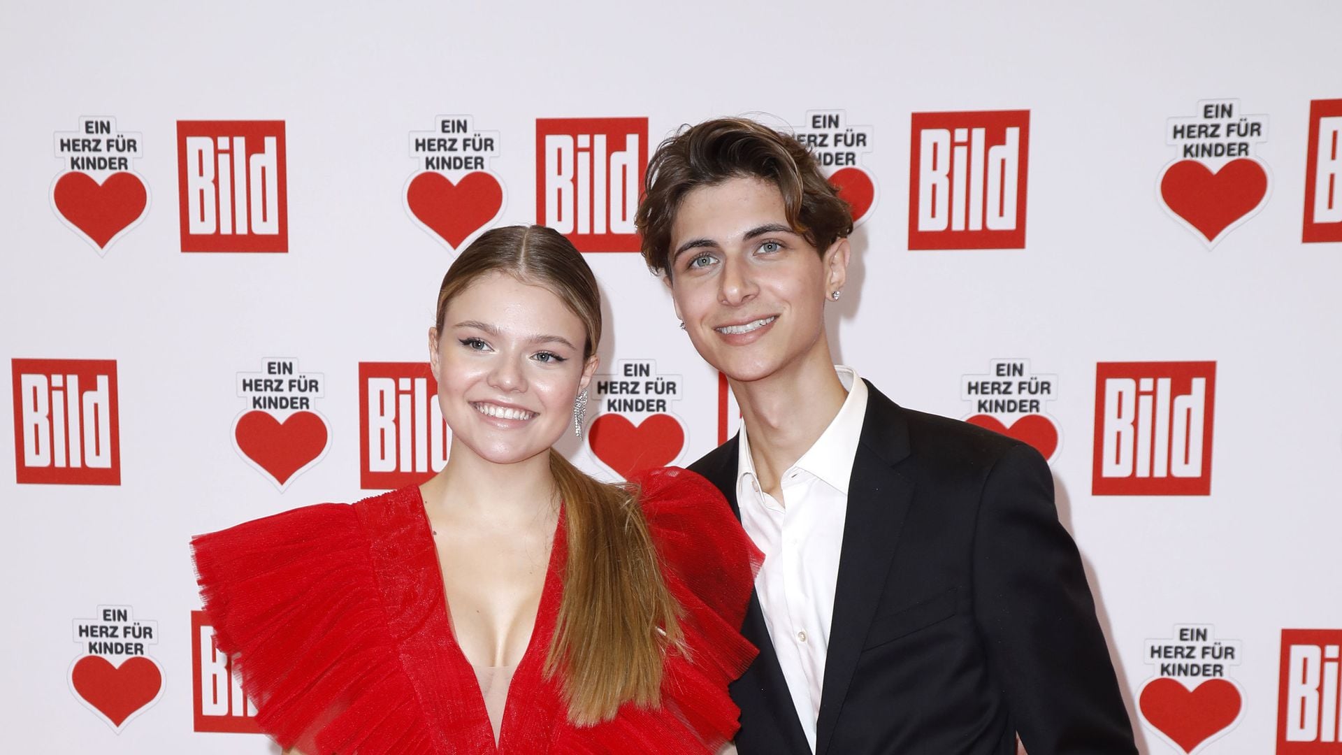 Sänger Lukas Rieger klärt auf: Das läuft mit Faye Montana!