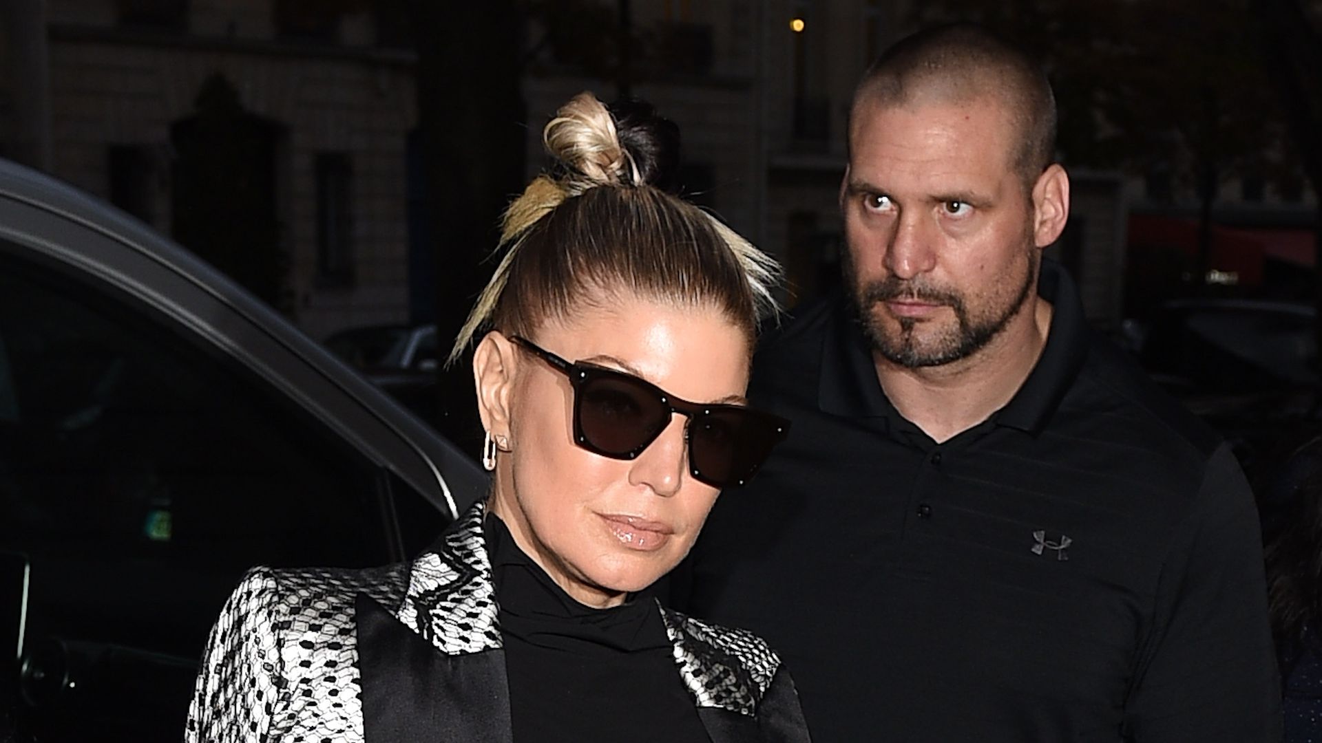 Ein Jahr nach Überfall: Fergie hat Kim Ks Paris-Bodyguard! | Promiflash.de