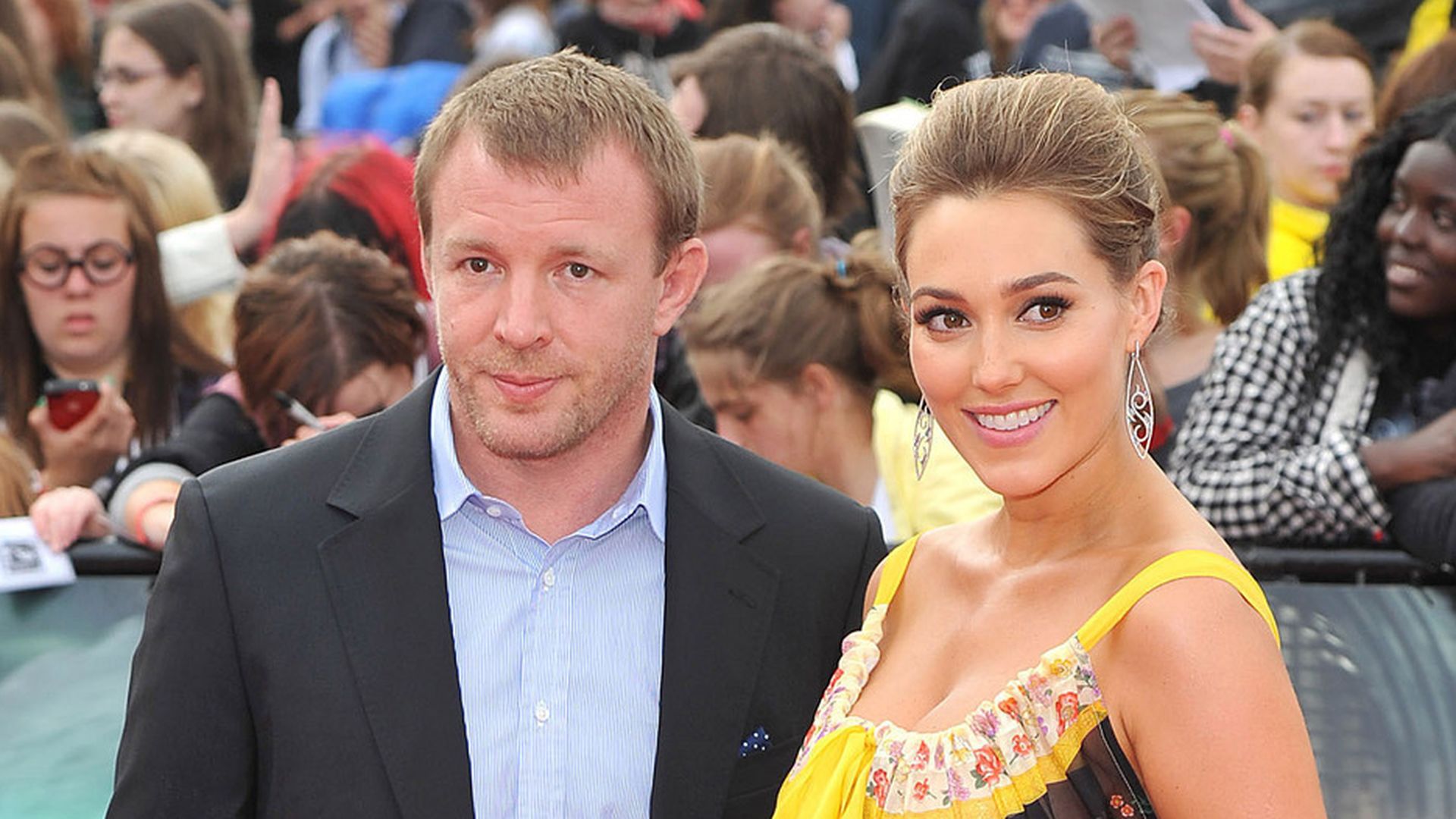 Glückwunsch! Guy Ritchie ist wieder Papa geworden | Promiflash.de