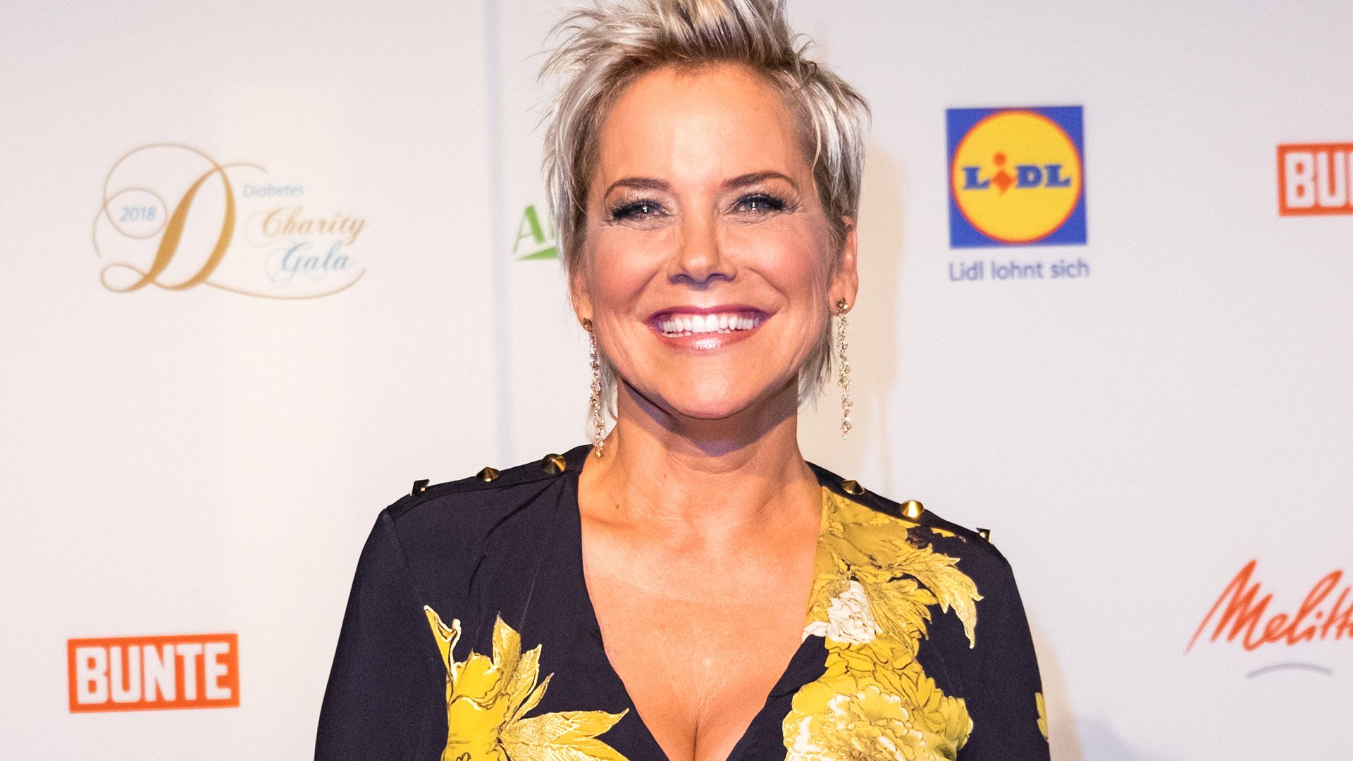 Inka Bause wird 50! So feiert die Bauernkupplerin Geburtstag ...