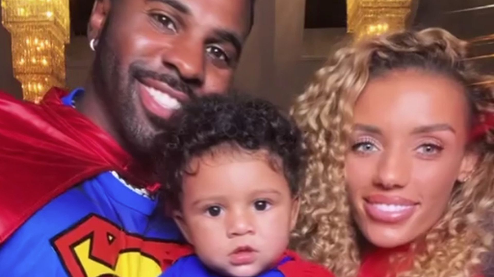 Jason Derulo feiert Weihnachten mit seinem Sohn und Ex Jena