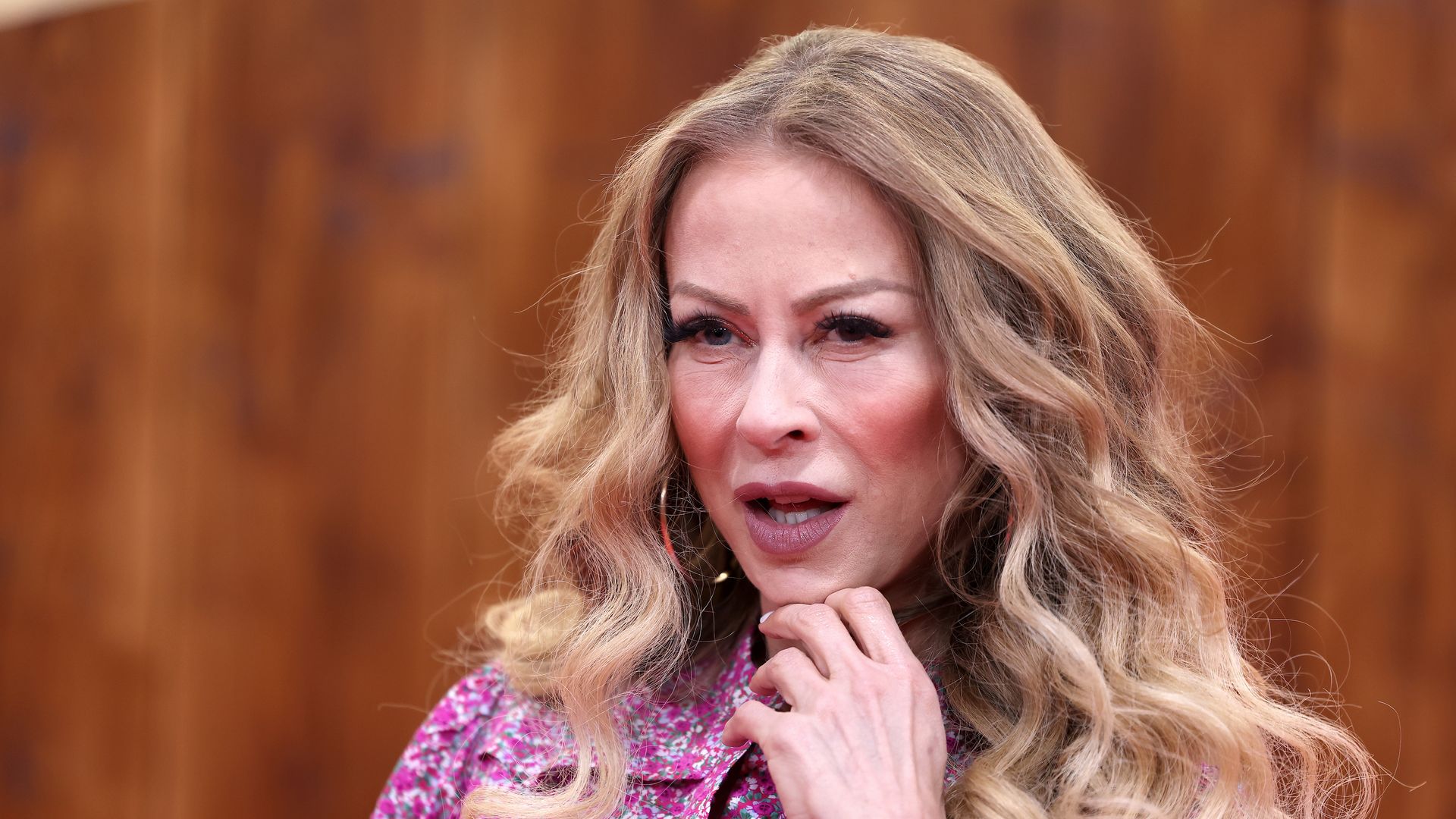 Beim "Die Passion"-Dreh: Jenny Elvers sorgte sich um Mama