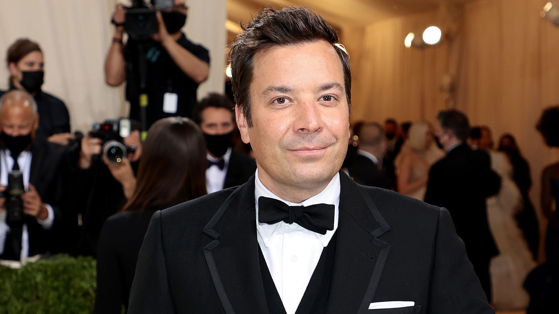 Set-Mitarbeiter werfen Jimmy Fallon toxisches Verhalten vor