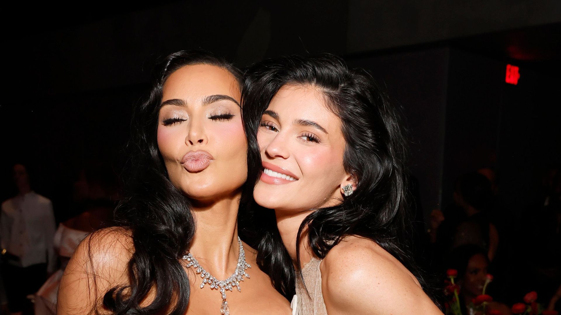 Fans verwechseln Kim Kardashian auf neuem Foto mit Kylie