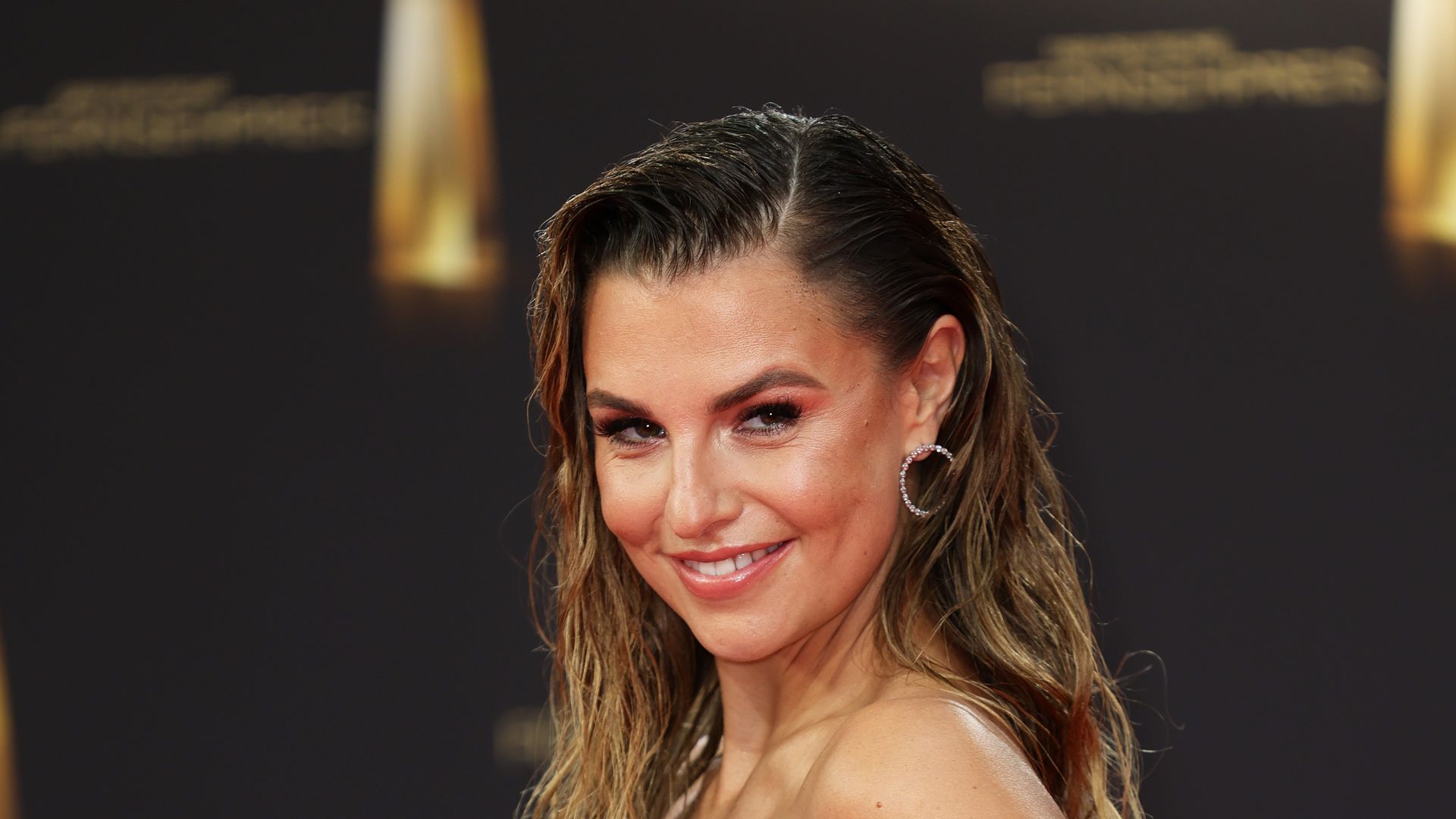 Laura Wontorra führt durch das große DSDS-Finale im November