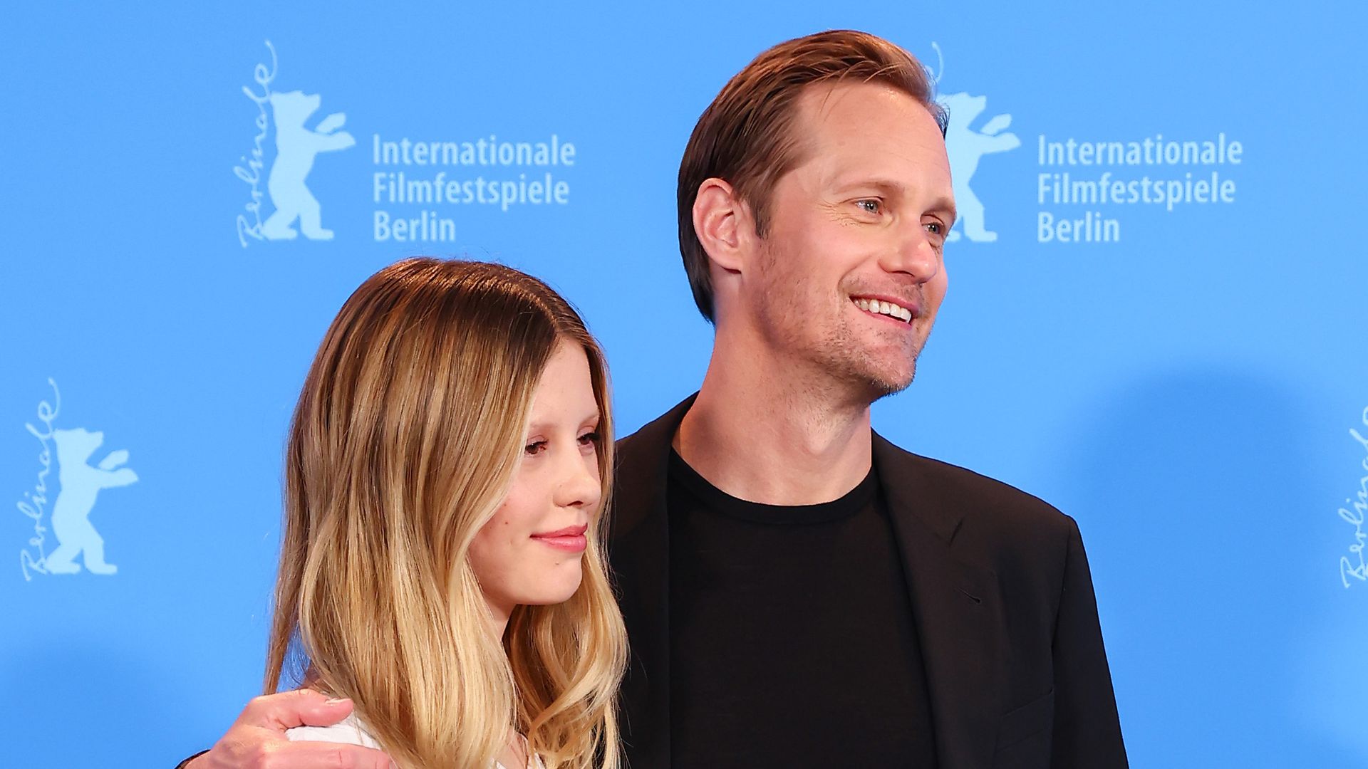 Vor "Infinity Pool": Mia Goth wollte Alexander nicht treffen