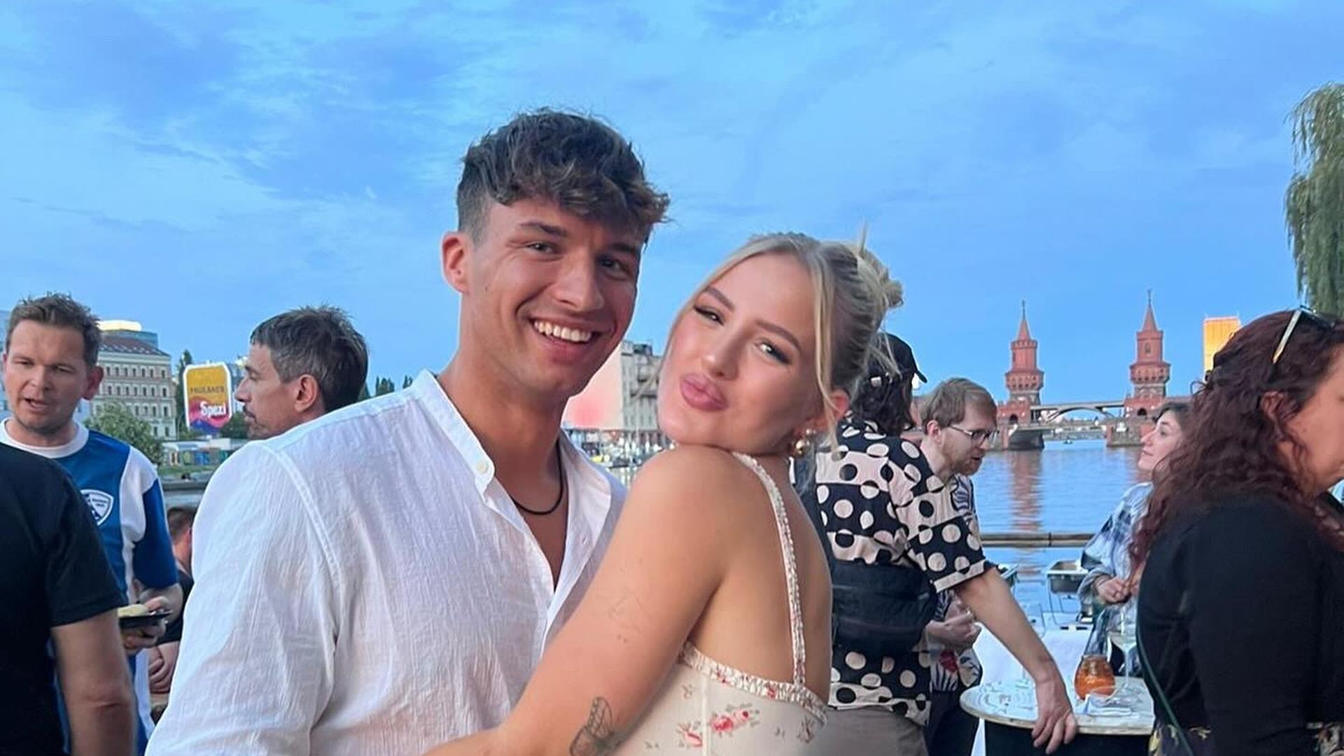 "Ex on the Beach"-Edda teilt Pärchencontent mit Micha