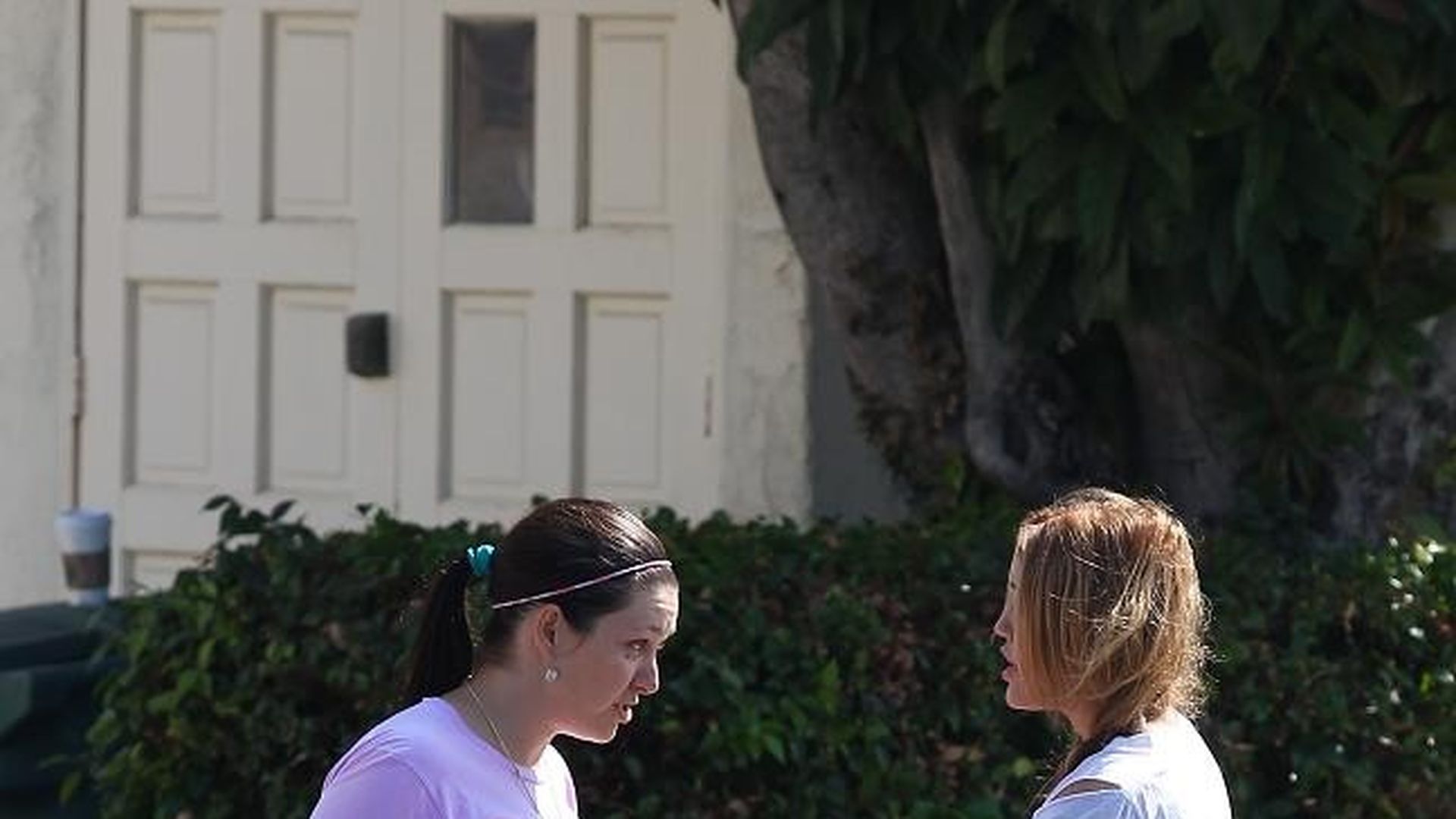 Fotos: Pöbelt Miley Cyrus hier einen Fan an? | Promiflash.de