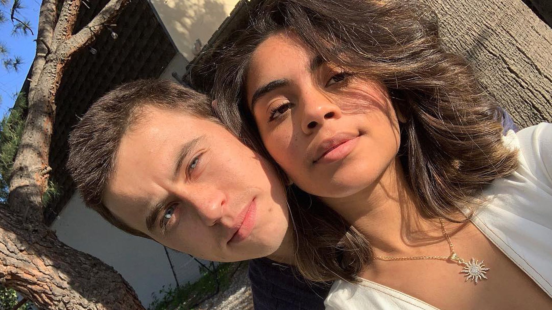 Vine-Star Nash Grier (21) verrät das Geschlecht seines Babys ...