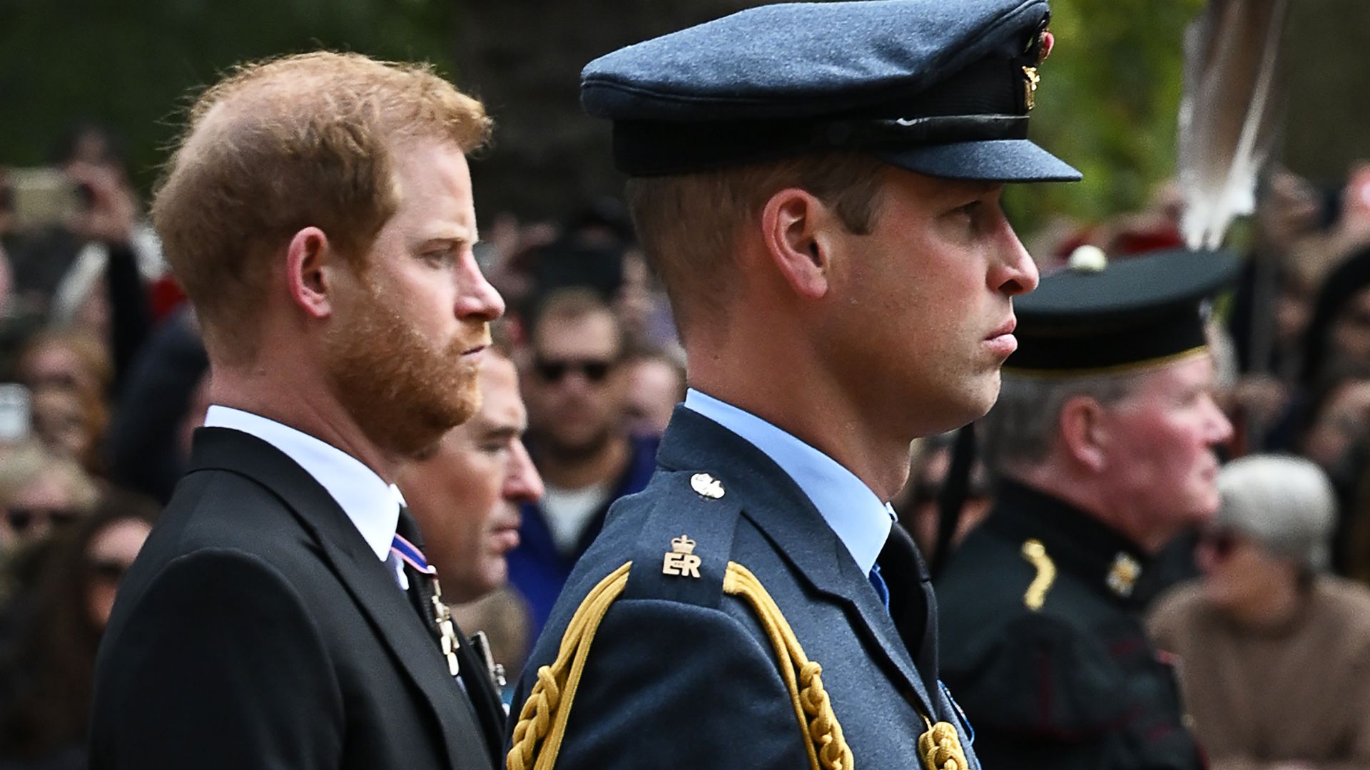 Klären Prinz Harry und Prinz William Streit während Krönung?