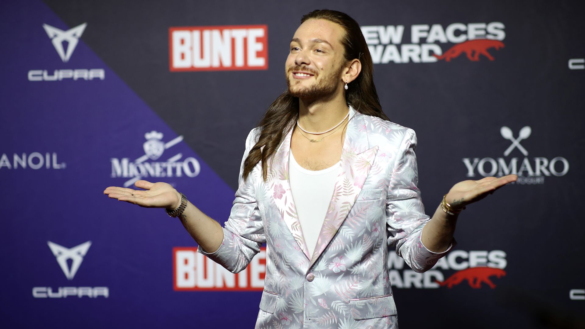 Nach sechs Wochen: Riccardo Simonetti feiert Insta-Comeback!