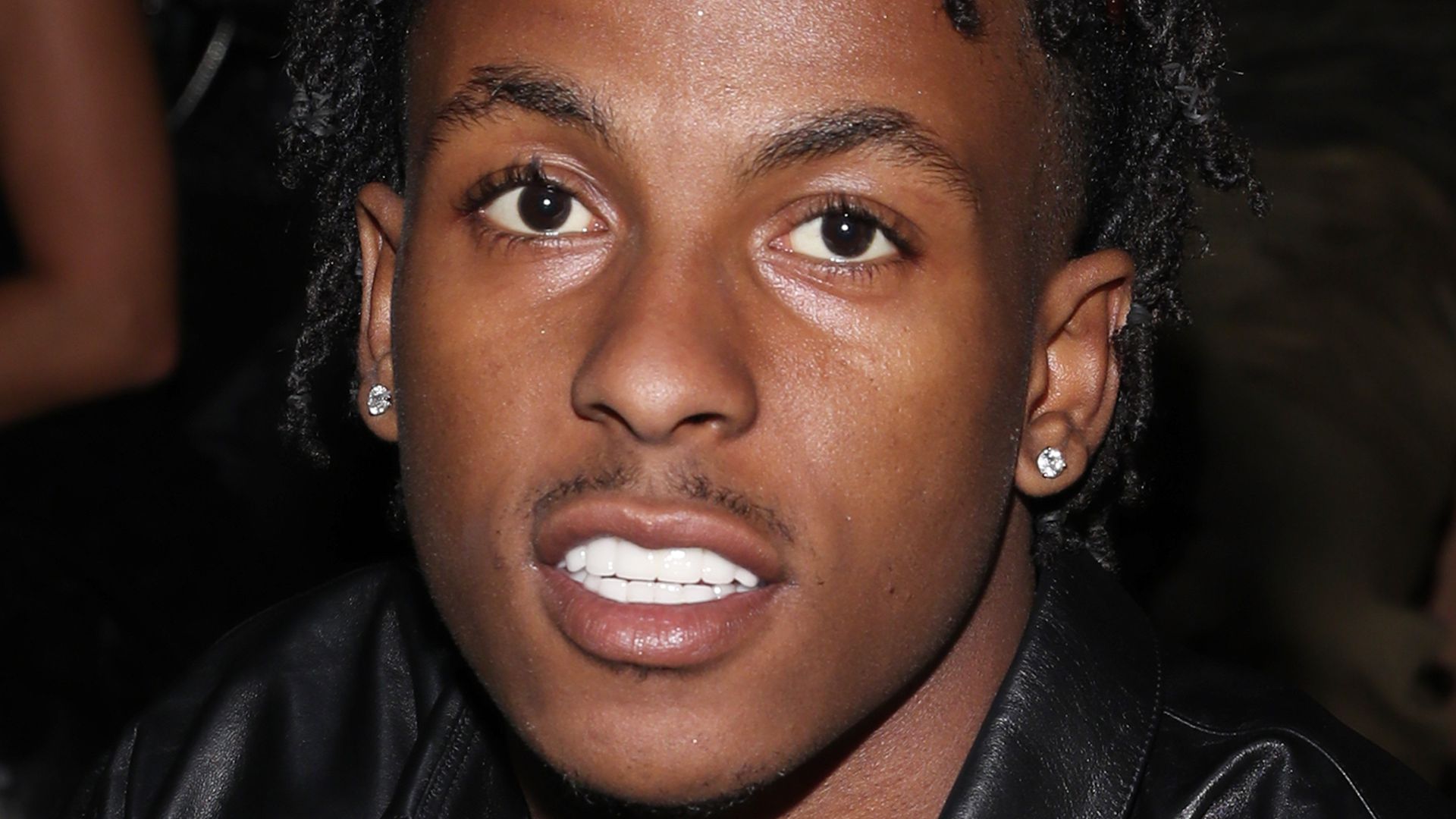 Dimitri Roger's Instagram, Twitter & Facebook on IDCrawl