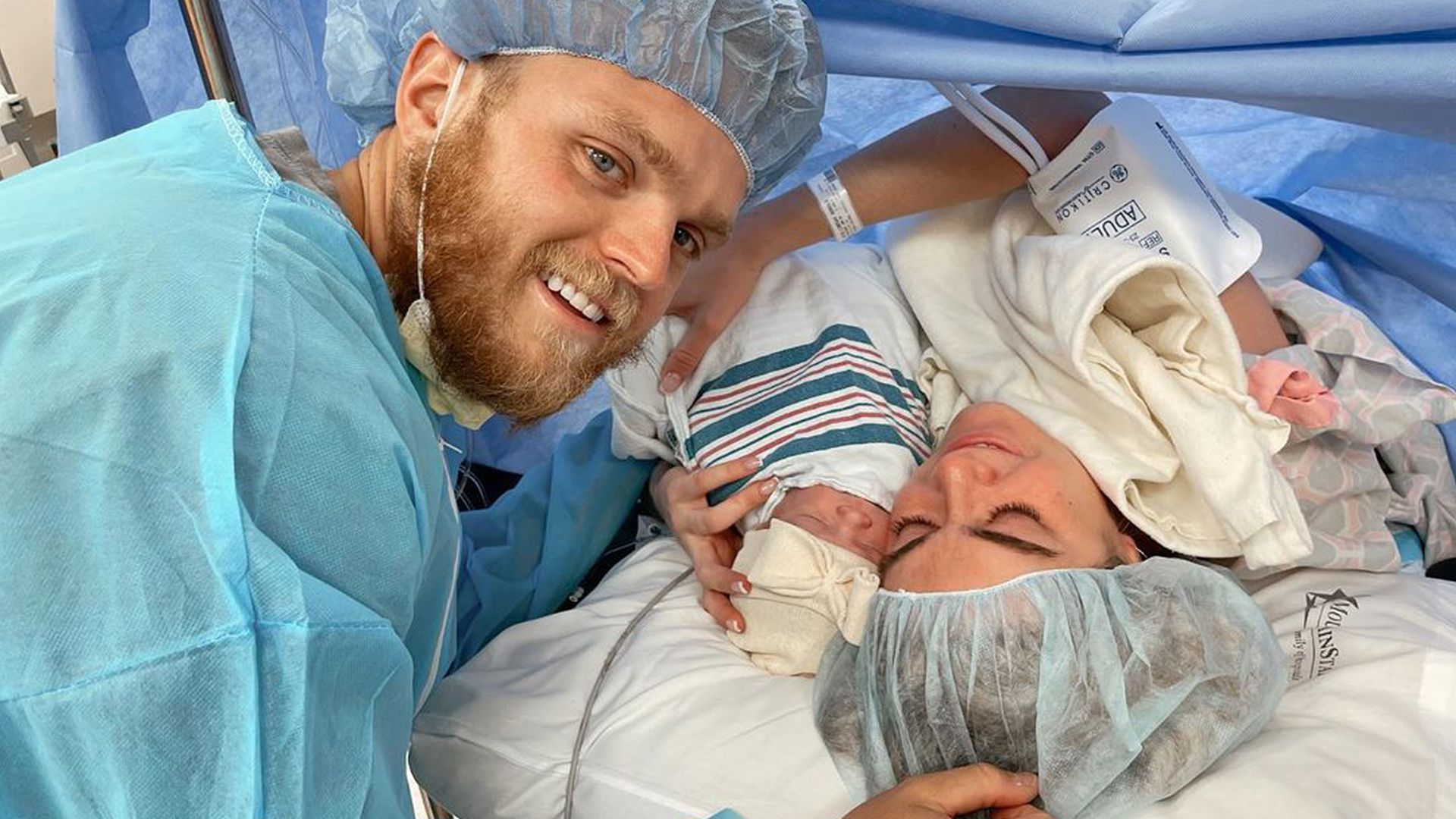 "Dancing with the Stars"-Profi Lindsay: Das Baby ist da!