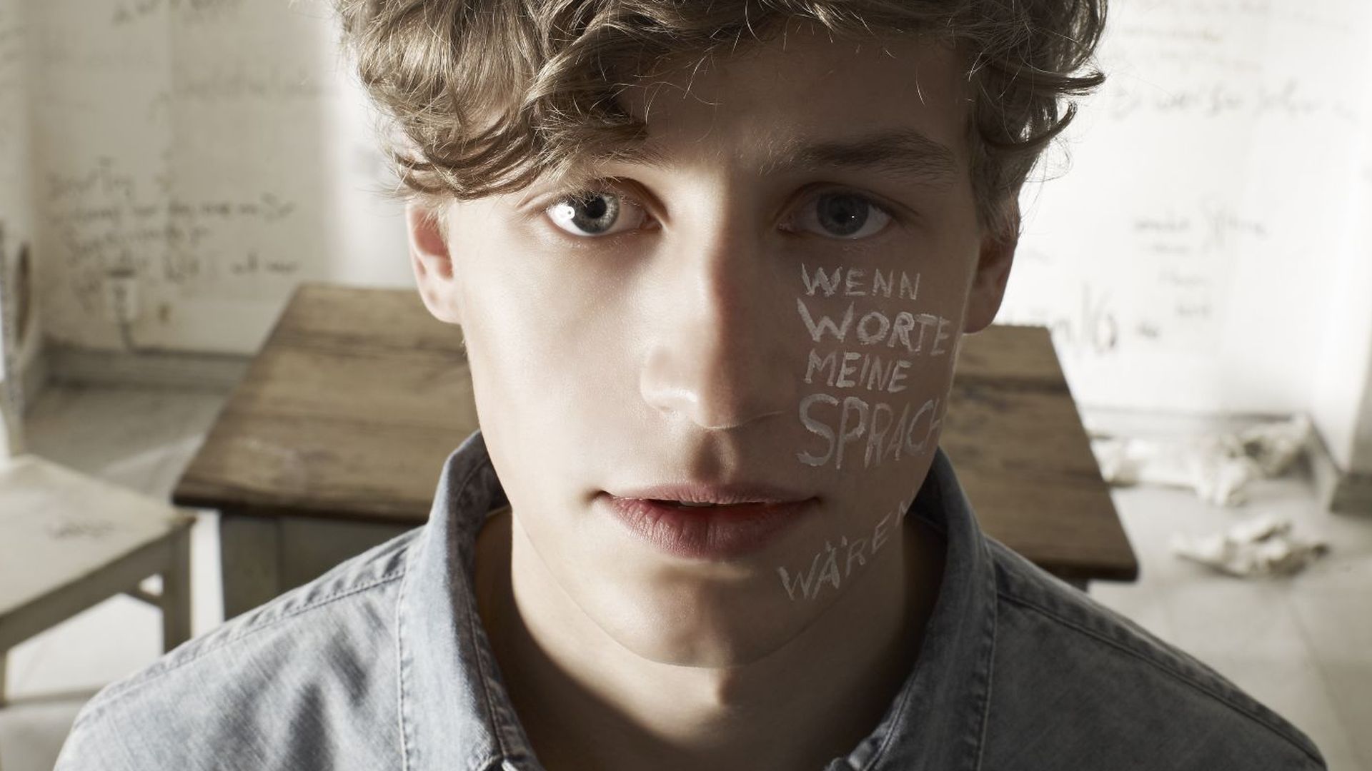 Tim Bendzko: Neuer Newcomer-Rekord in den Charts! | Promiflash.de