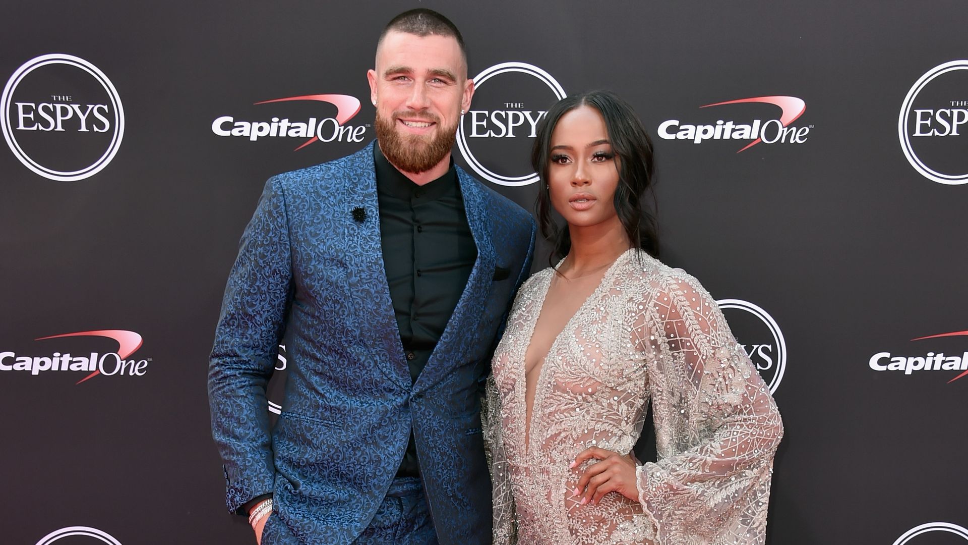 Travis Kelce entfolgt Ex-Freundin Kayla Nicole im Netz!