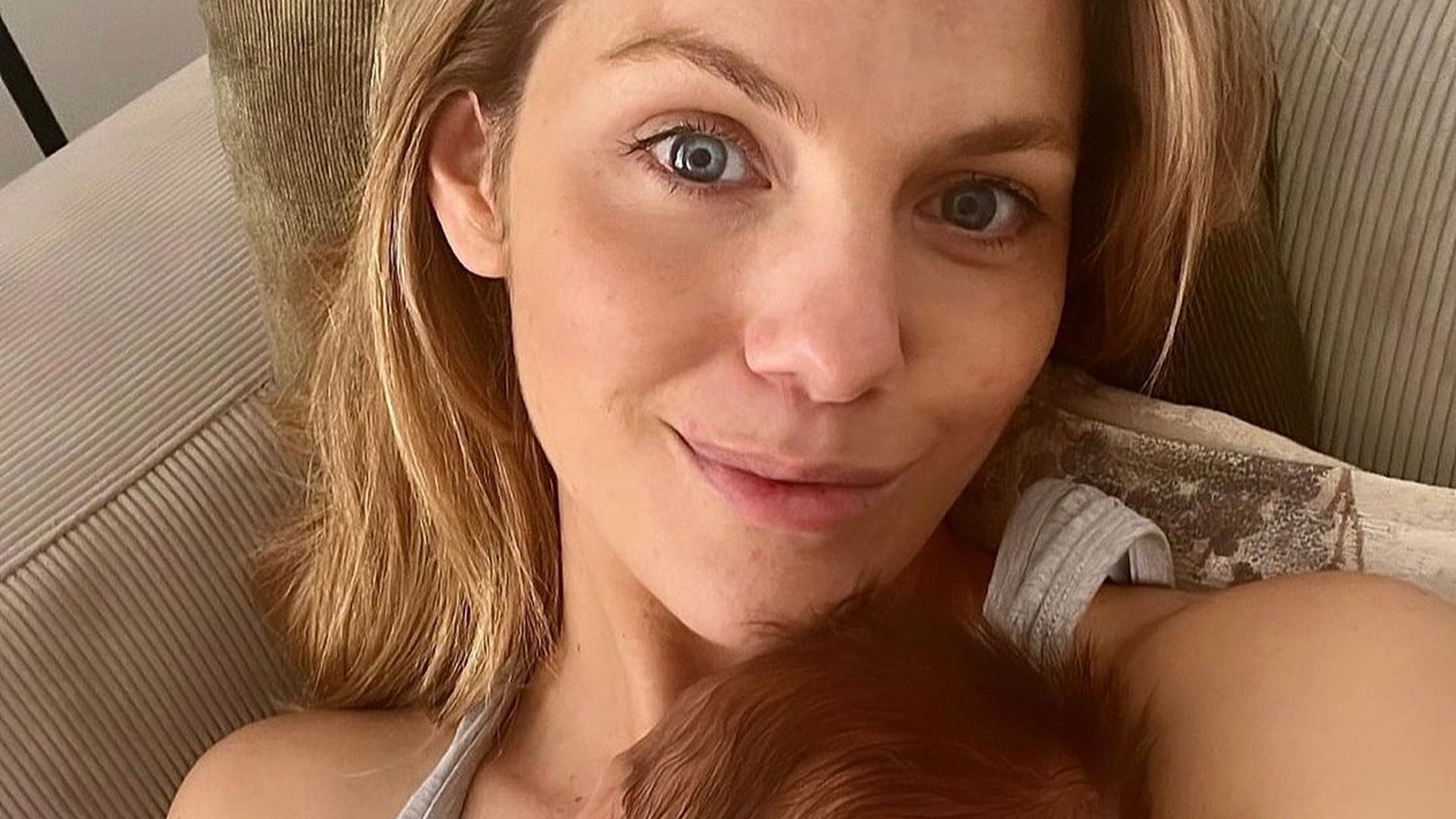 Viel kuscheln: Viviane Geppert teilt erstes Foto mit Baby!
