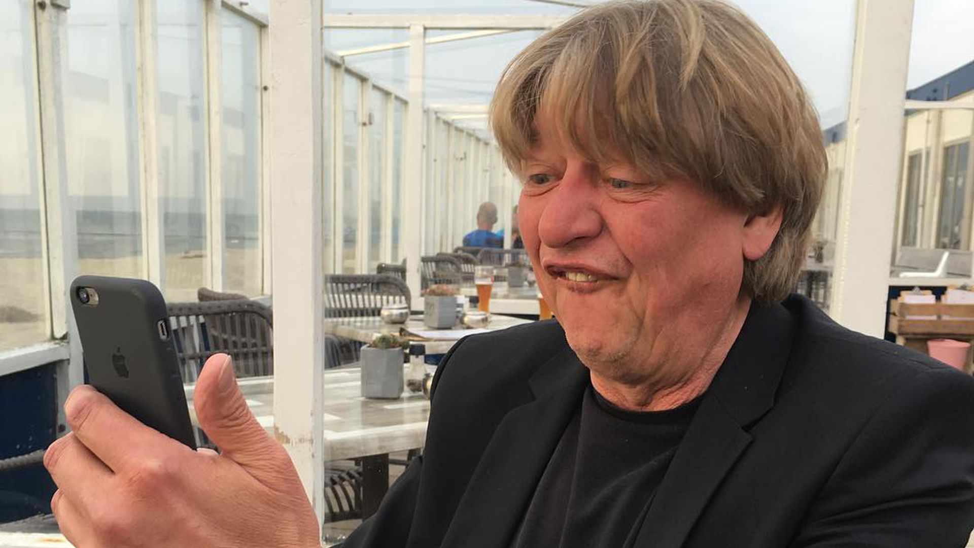 Walter Freiwald bringt Tanjas "Bacon" zum Wachsen | Promiflash.de