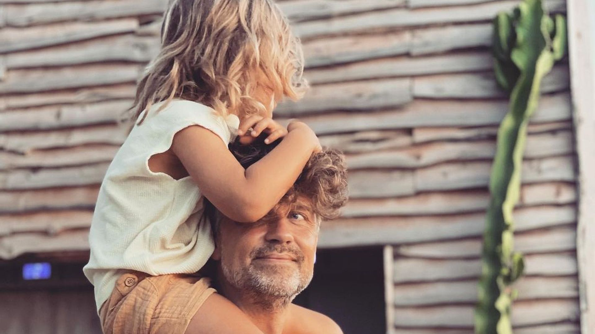 Fast-Panne: Wayne Carpendales Sohn crasht Traumschiff-Szene