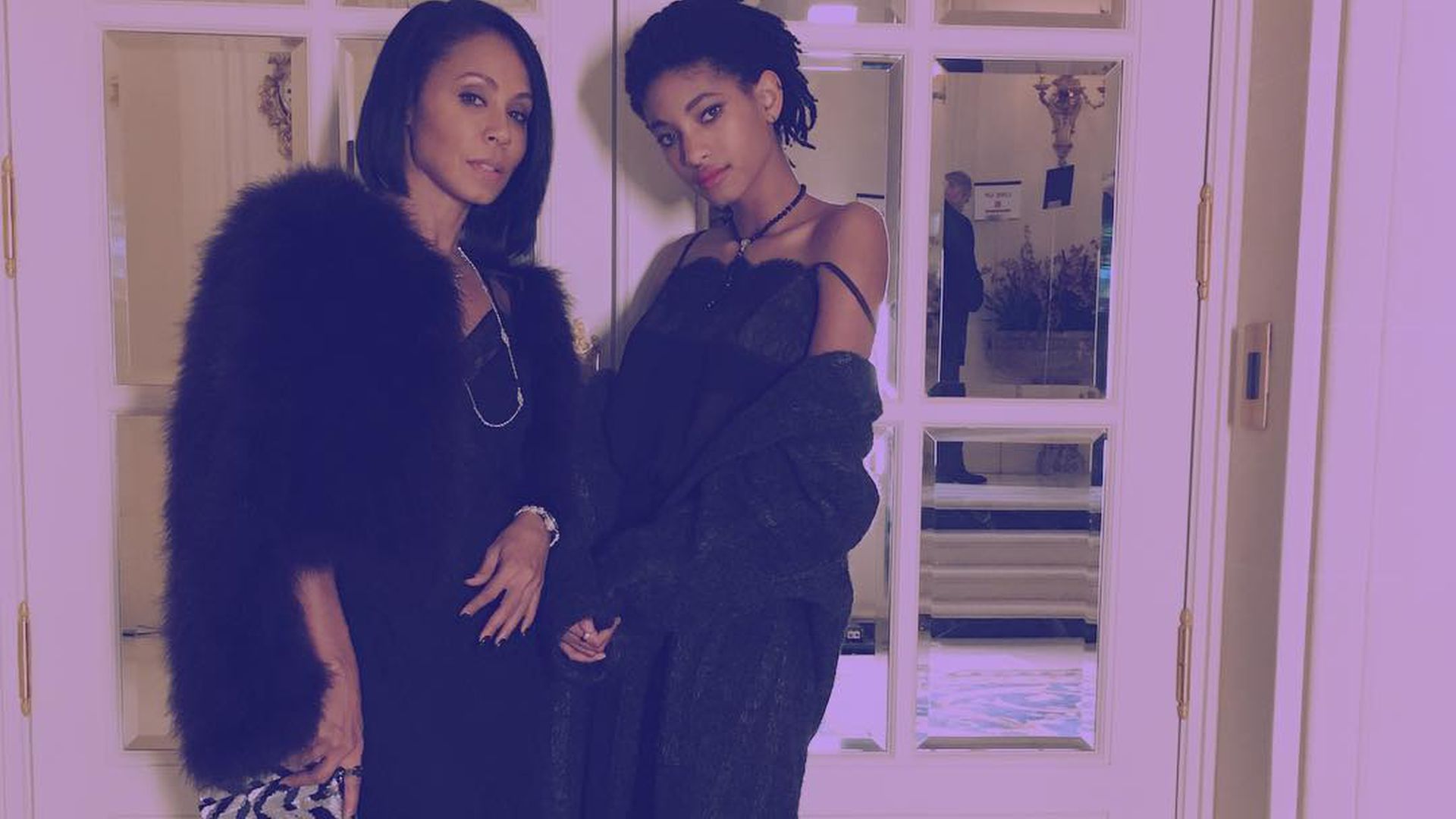 Sie zeigen's allen! Willow & Jada Pinkett-Smith rocken Paris ...