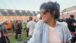 Sehr gewagt! Camila Cabello präsentiert sich nackig im Netz | Promiflash