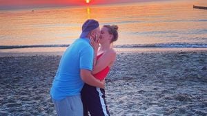 Laura Hink | Promiflash.de