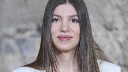 Selten: Moderatorin Laura Wontorra zeigt sich ohne Make-up