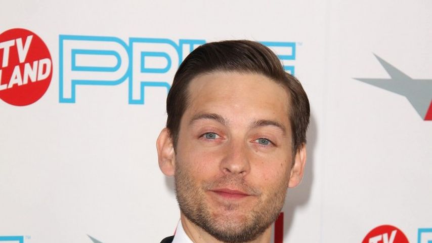 Tobey Maguire wird für Elijah Wood gehalten | Promiflash.de