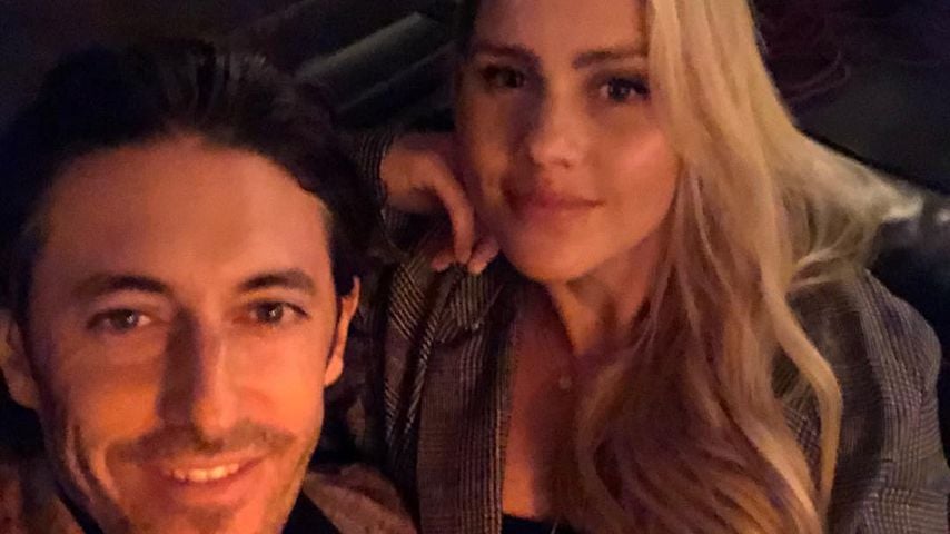 Doch kein Mädchen: Schwangere Claire Holt kriegt einen Sohn ...