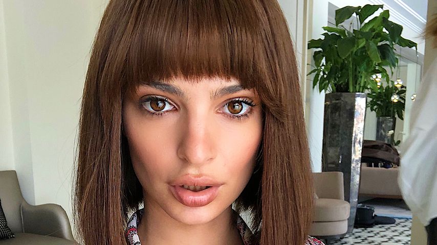Emily Ratajkowski: Hier rockt sie ihren neuen Pony-Look! | Promiflash.de