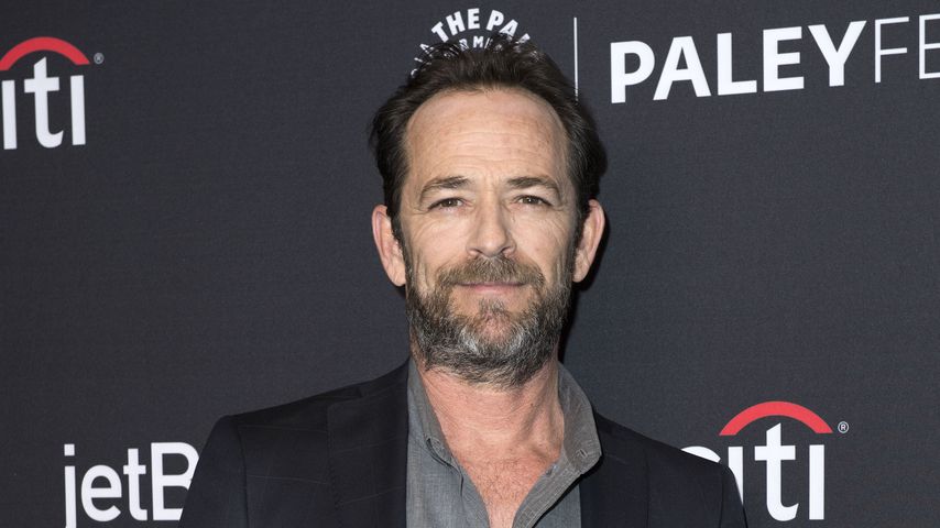 Luke Perrys (†) Verlobte gibt erstes Interview nach Schock | Promiflash.de