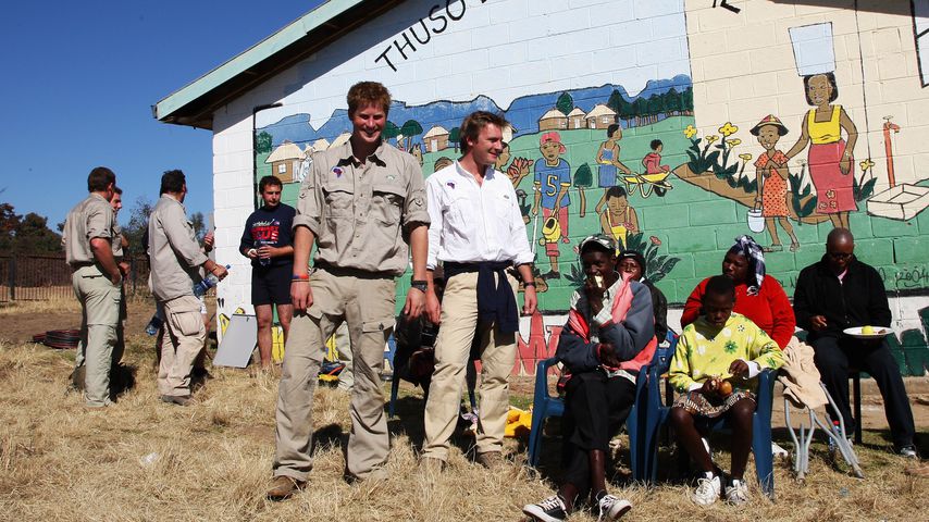 Hat Prinz Harry Sohn Archie nach seinem Army-Chef benannt? | Promiflash.de